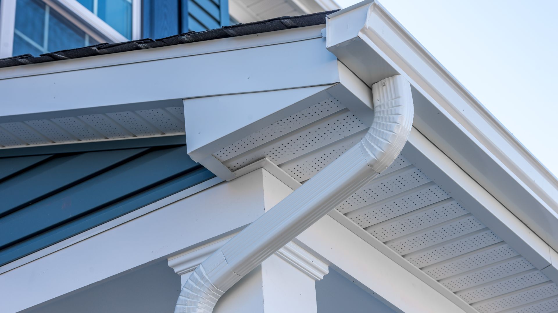 6 Landscaping Drainage Systems to Save a Soggy Yard - Dig'um Dirtworks