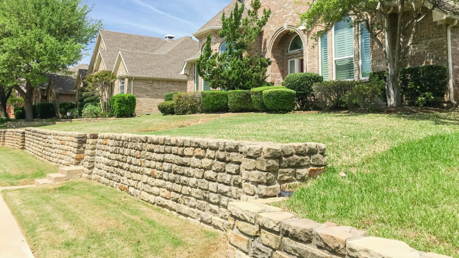 Landscape Ideas for a Sloped Front Yard - Dig'um Dirtworks